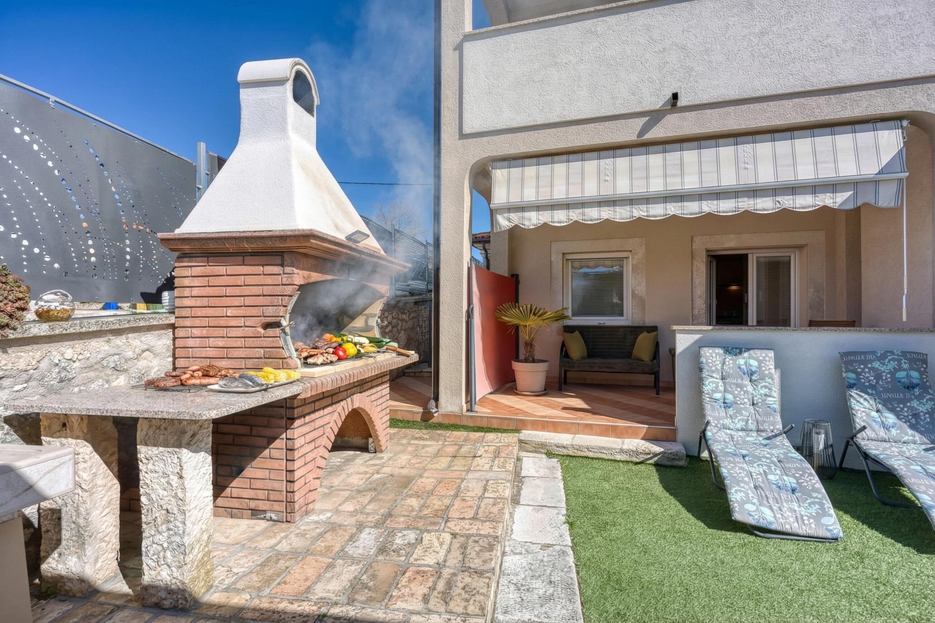 Estúdio família, micro-ondas (Apt Jakara 1 - Terrace & BBQ) | Área para churrasco/piquenique
