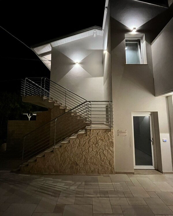 Aurantia - Mediterranean Tale - Parghelia