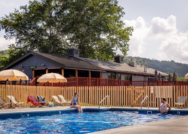 Huttopia Berkshires - Hudson Valley, NY