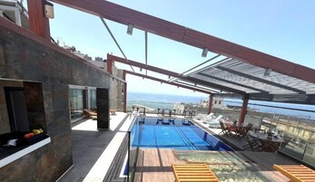 Piscina externa sazonal
