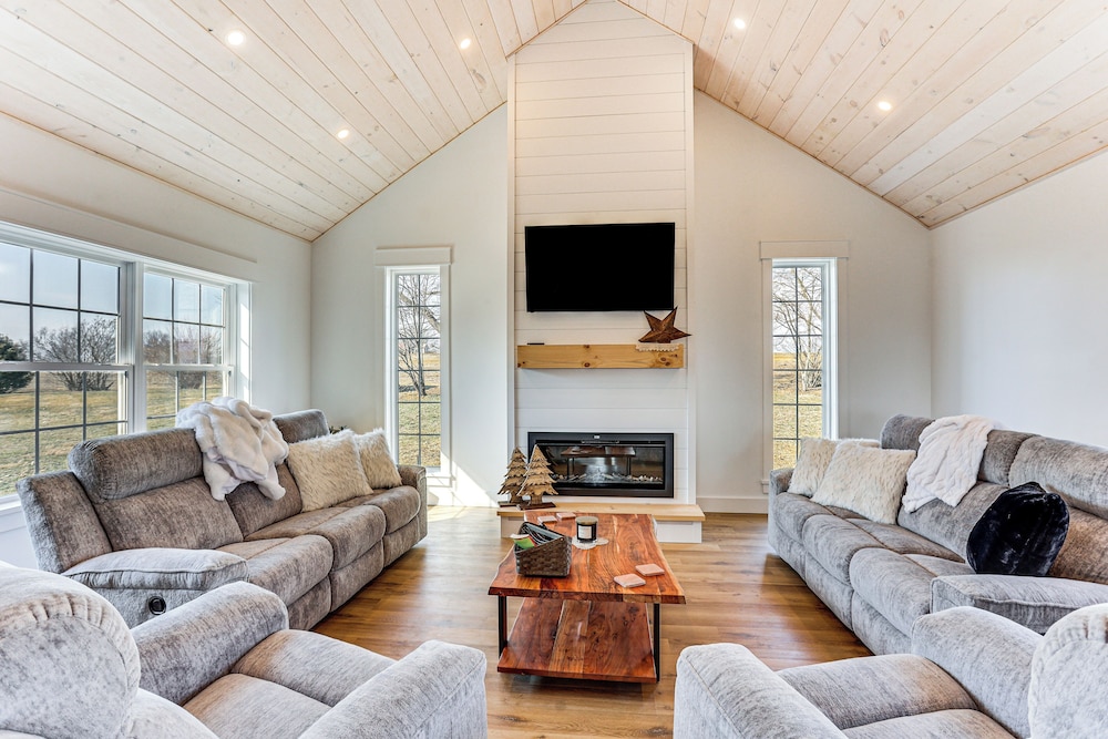 Walk To The Amish Village: Spacious Ronks Getaway! - Lancaster, PA