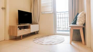 Apartamento em Condomínio Fechado, 2 quartos, vista para o jardim | Sala