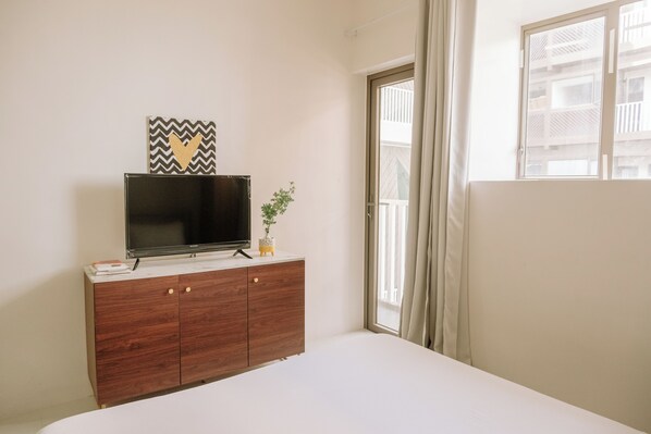 Apartamento em Condomínio Fechado, 1 quarto | Comodidade do quarto