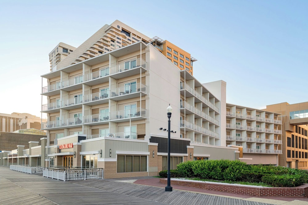 The Seahaus Hotel, Atlantic City Boardwalk, A Tribute Portfolio Hotel - Atlantic City, NJ