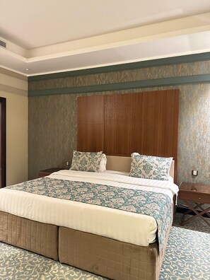 Quarto casal standard | Wi-Fi de cortesia, roupa de cama