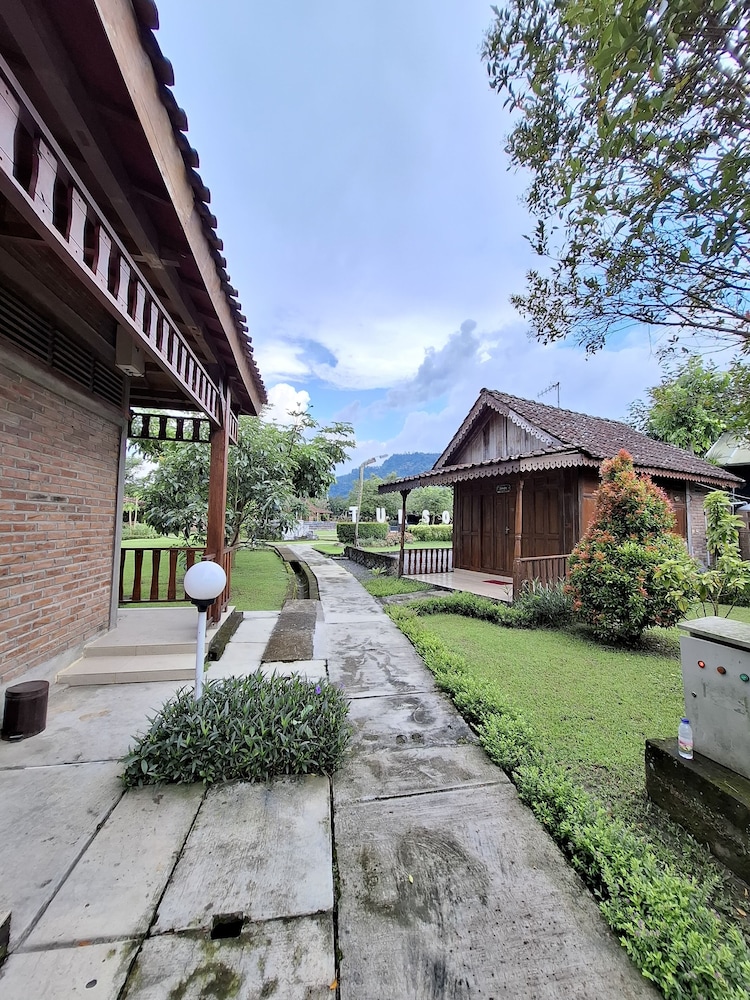 Balkondes Tuksongo - Borobudur