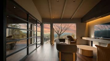 Suite, não fumadores, vista para a montanha (Amorigawa) | 1 quarto, edredões de penas, cofre no quarto, secretária