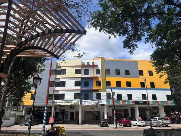 Algers Suites - Antipolo