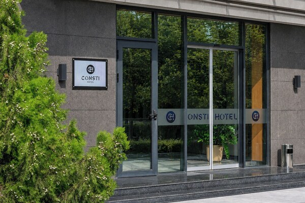 Consti Hotel Tashkent - Tashkent