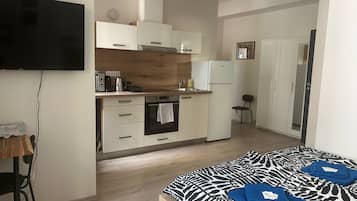 1 quarto, escrivaninha, Wi-Fi de cortesia