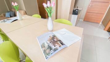 Apartamento Standard | Sala de jantar