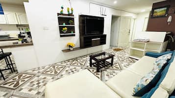 Apartamento Familiar, aceitam-se animais de estimação | Sala de estar