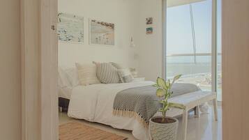 Apartamento Panorâmico | Cofre no quarto, ferro/tábua de engomar, Wi-fi grátis