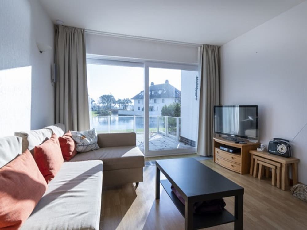 Apartment In Middelkerke Near Beach & Pool - Middelkerke