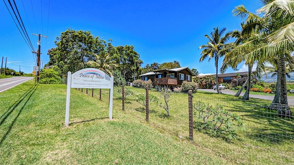 Gods Peace Of Maui - Hawaii