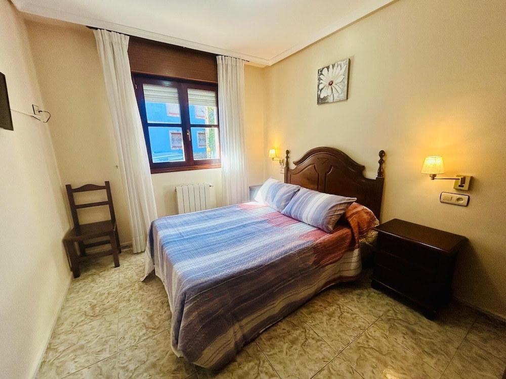 Hotel Las Palmeras - Cabrales