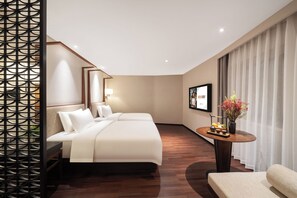 Quarto Quádruplo Signature | Edredões de penas, minibar, quartos insonorizados 