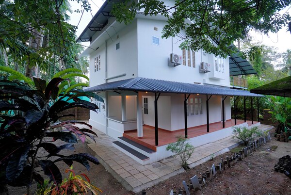 Riverside Guesthouse - Kozhikode