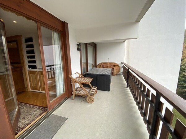 Right In The Center, 400m From The Slopes: South-facing Apartment - 90 M2 With Fireplace - Val-d'Isère