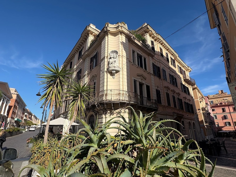 Palazzo Alibrandi - Civitavecchia
