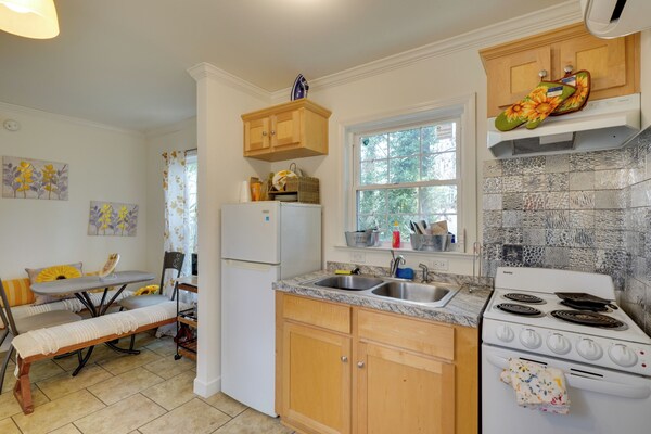 2 Mi To South Boston Speedway: Cozy Tiny Home! - Halifax, VA