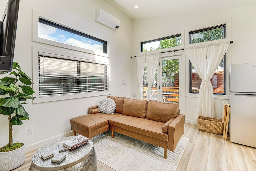 Bay Area Apt W/ Patio: Near Parks & Hiking! - El Cerrito, CA