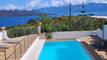 Villa | Piscina | Piscina exterior