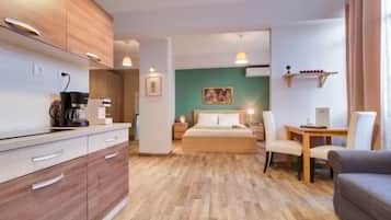 Estúdio | 1 quarto, escrivaninha