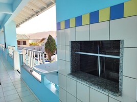 Área para churrascos e piqueniques