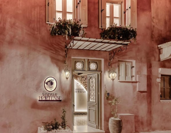 Fachada da propriedade