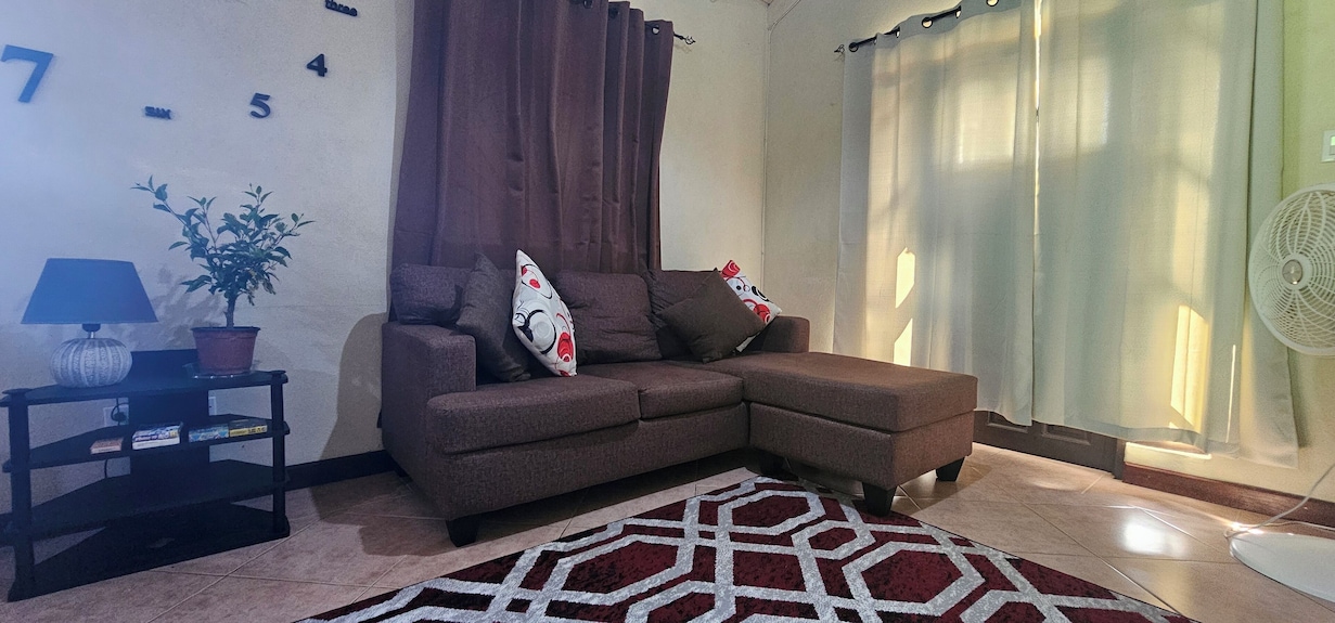 Private 2br Home Near Us Embassy - Safe & Cozy! - Worthing