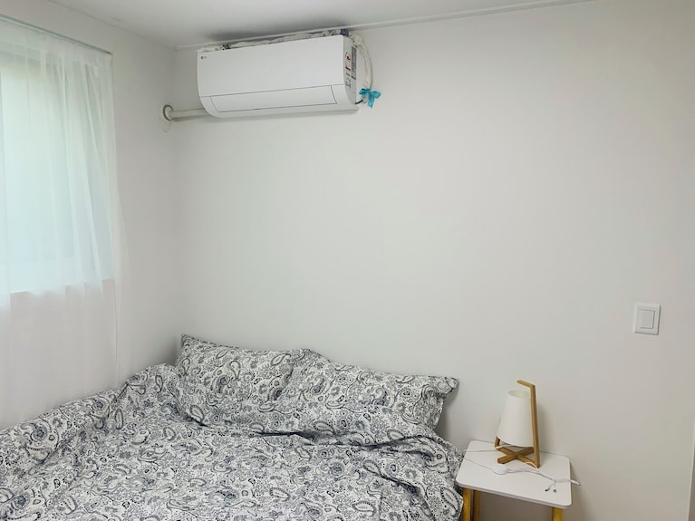 2-bedroom Villa In Charming Seoul With Wifi, Ac - 아산시