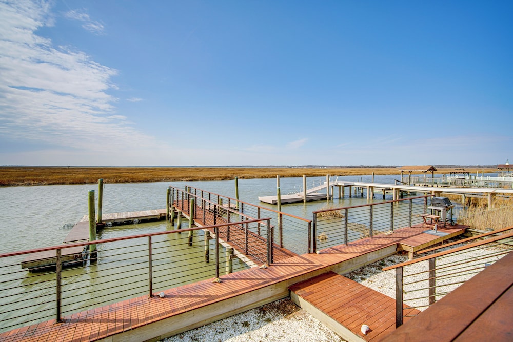 2 Mi To Stone Harbor Beach: Lovely Bayfront Home - Sea Isle City, NJ