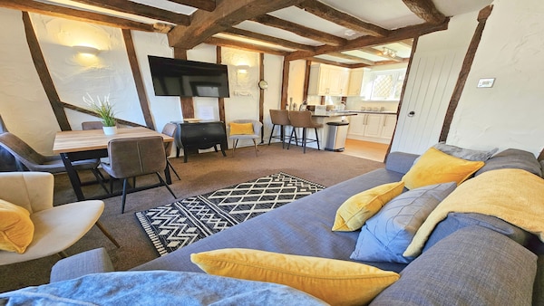 Dove Cott Sleeps 4 Central Location - Croyde