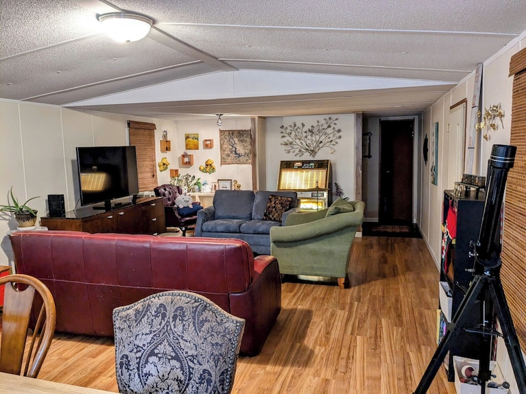 Relax And Recharge For The Week Or The Month At Our Well-appointed Getaway. - 南卡羅萊納