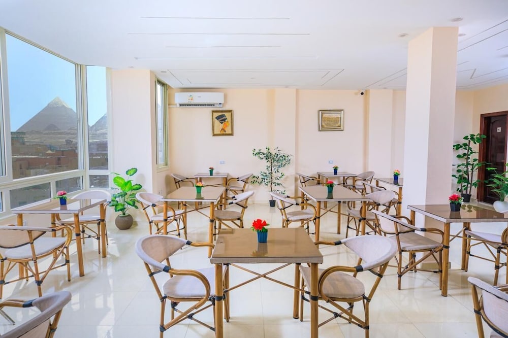 Mak Pyramids View - Ägypten