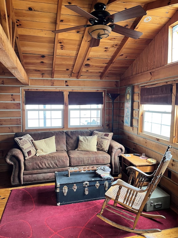 Cozy Lake Front Cabin With Wifi, Ac In Awesome Angola - Indiana (State)