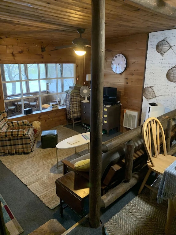 Lakefront Cabin On Black Lake With Dock - Sleeps 13 - State of New York