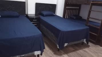 Chalé Básico, pátio | 2 quartos