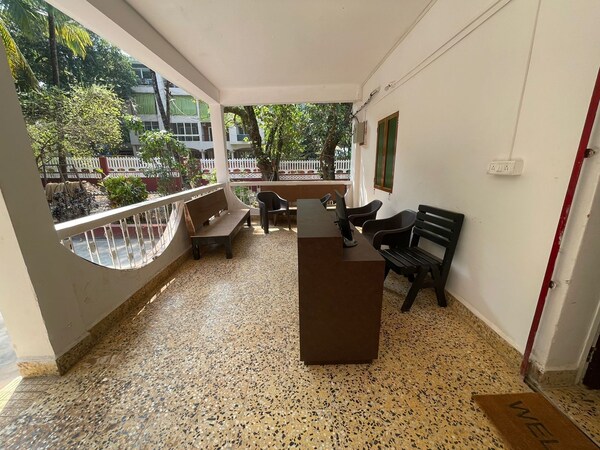 Kites Hostel And Rooms Vagator Goa - Goa