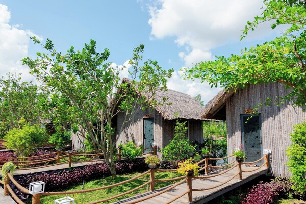 Bungalow Ven Song - Tra Vinh