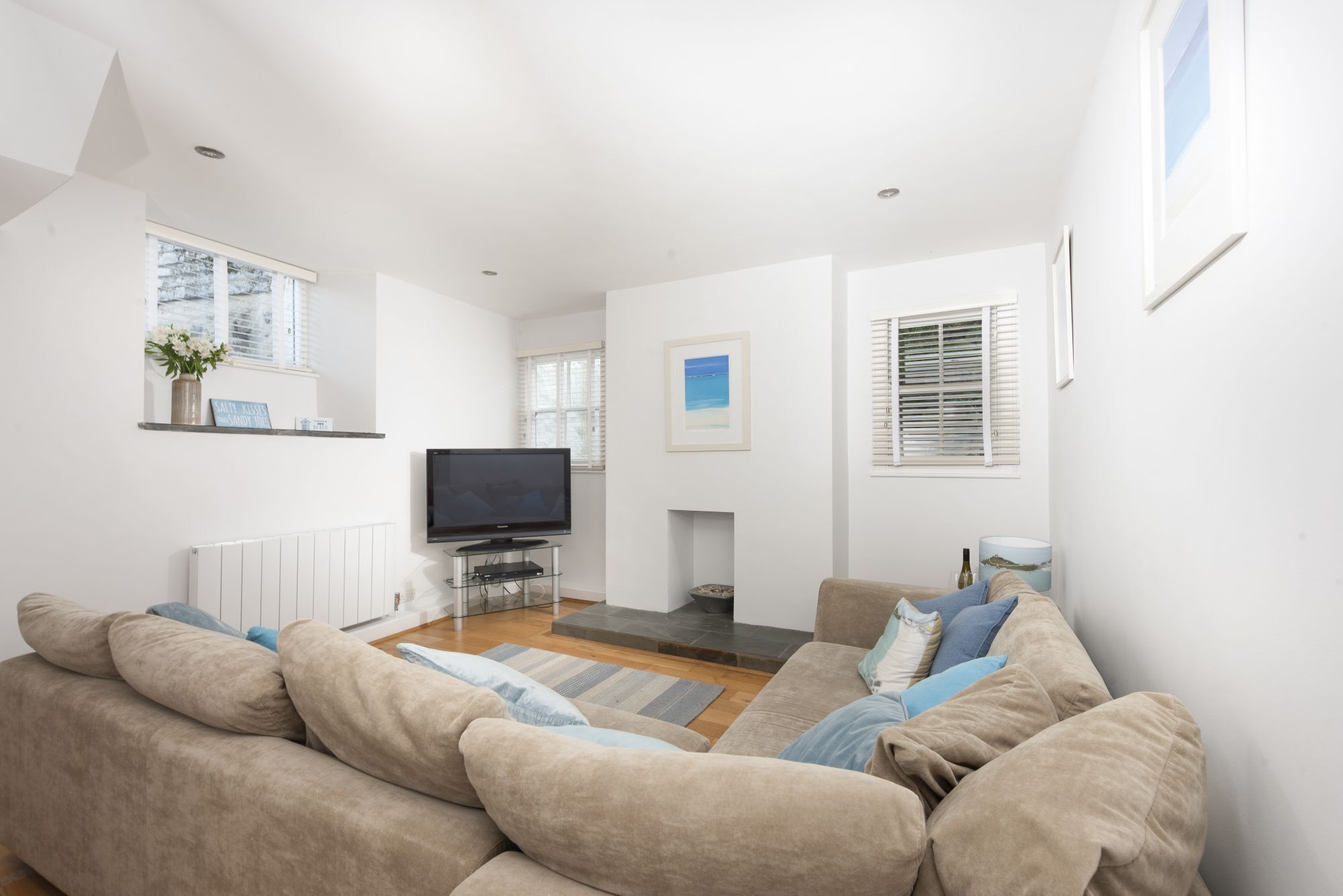 Salubrious Cottage -  A Cottage That Sleeps 6 Guests  In 3 Bedrooms - St Ives