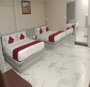 Quarto Familiar | Lençóis de algodão egípcio, roupa de alta qualidade, secretária 