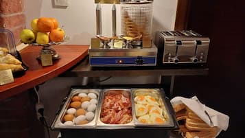 Pequeno-almoço continental diário incluído