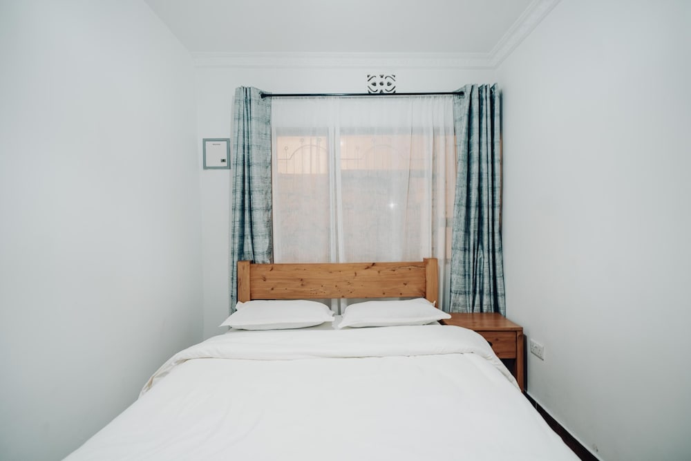 namelok cozy retreat with bonfire and hot tub in delightful Arusha ...