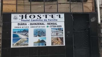 Fachada da propriedade
