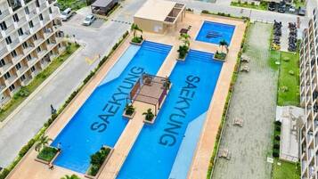 Quarto, 1 quarto, para fumantes, sacada | Piscina | Piscina externa