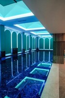 Piscina externa sazonal