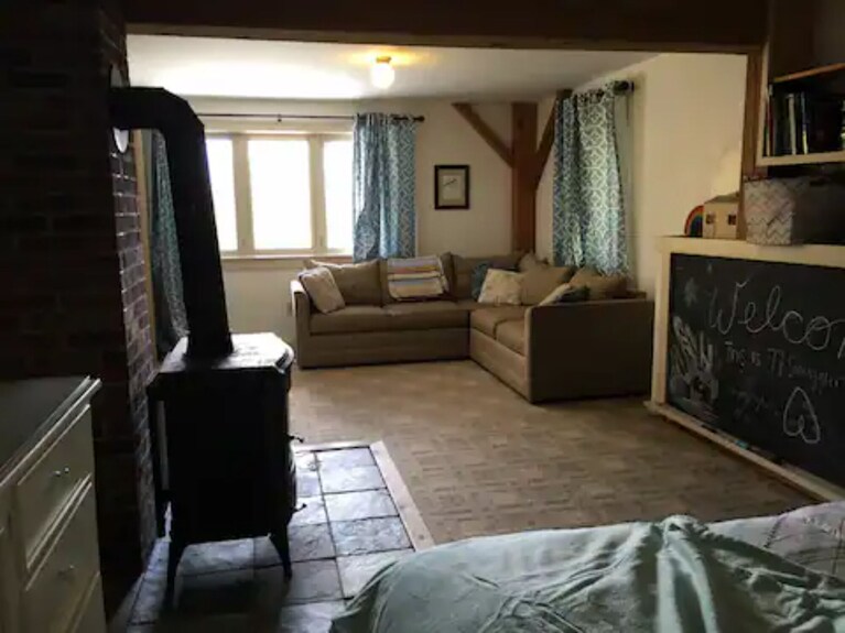 Cozy 2-bedroom Chalet In Lovely Jeffersonville With Wifi - Vermont
