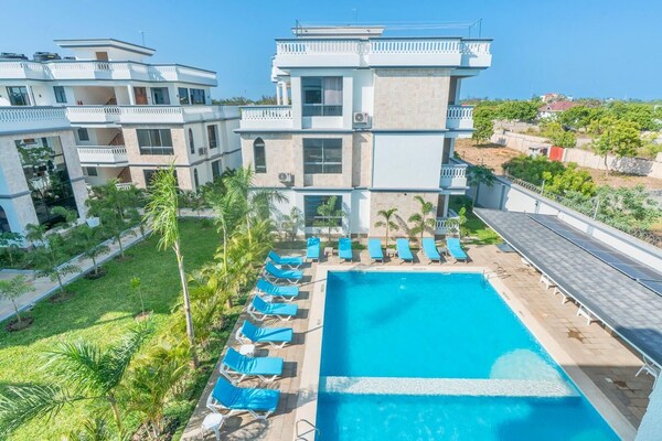 Leshan Luxury Villas - Diani Beach